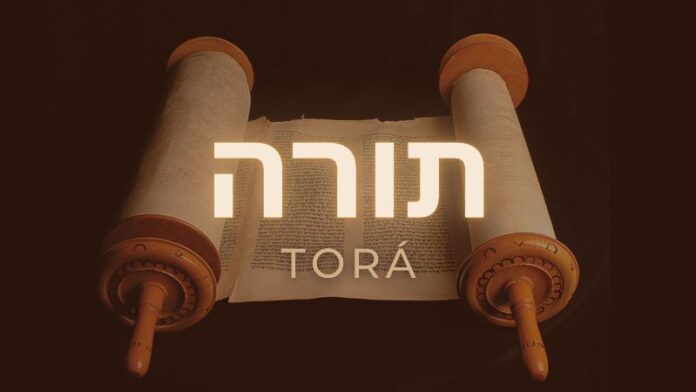 Torá: El texto sagrado y fundamento del judaísmo